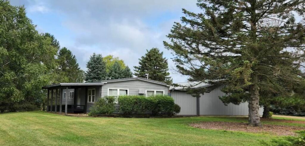 Lodging - Rooster Ranch